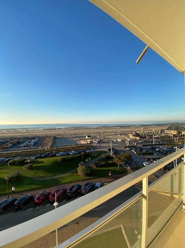 Large 65 M2 F2 Apartment On The Seafront - Le Touquet