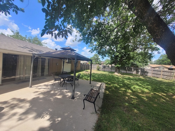 Situé Près Du Parc Aquatique, Du Sentier De Découverte De La Nature, Du Rodéo De Mesquite Et Du Centre-ville De Dallas - 梅斯基特