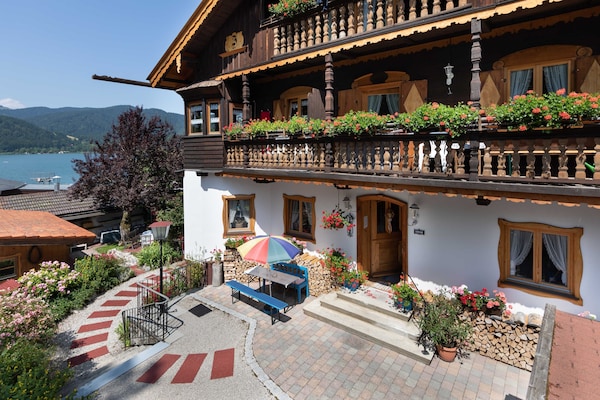 Vacation Apartment Schwalbennest - Guesthouse Forelle Am See - Schliersee