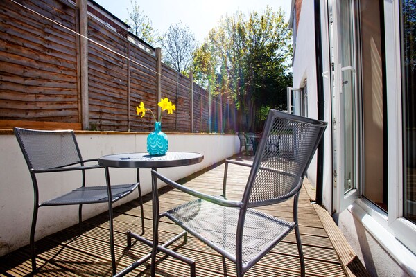 Charming Garden Apt., Close Central London - Finchley - London