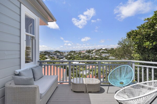 Stay Near The City - Wellington Brooklyn Villa - Wellington