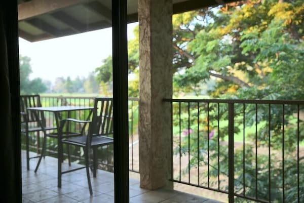 2 Bedroom/2 Bathroom Condo - Waimea, HI
