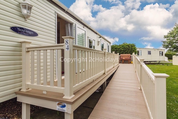Aangepaste 6-persoons Caravan Voor Rolstoelen Te Huur In Southview Park Skegness Ref 33084 - Chapel St Leonards