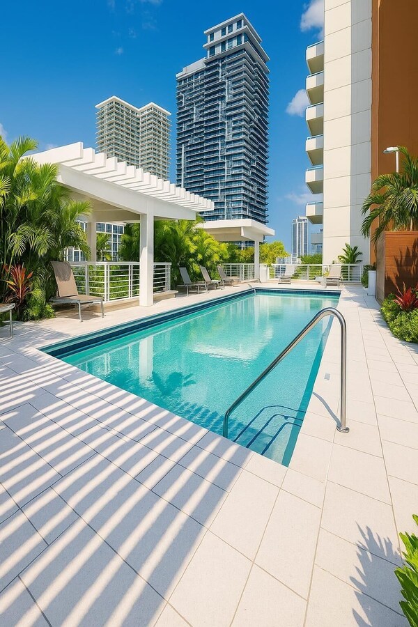 Gorgeous 2b/2b In Miami Most Vibrant Area! Rooftop Pool! - Miami