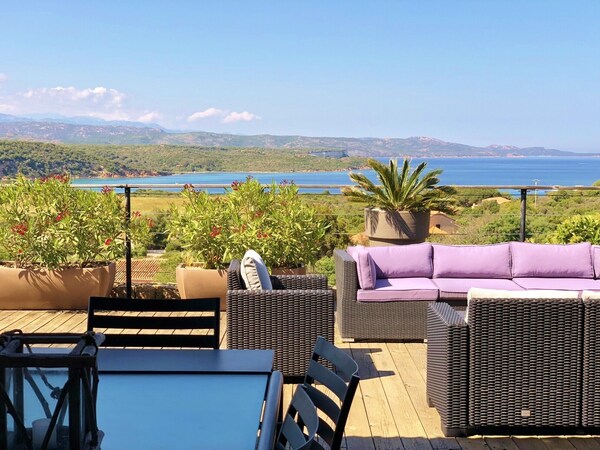 Beautiful House 8 People Facing The Gulf Of Sant'amanza With Swimming Pool - Bonifacio