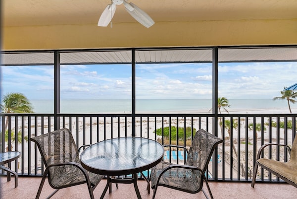 Enjoy Your Morning Coffee On Spacious Lanai In This One-bedroom Top Floor. - Sanibel Island, FL