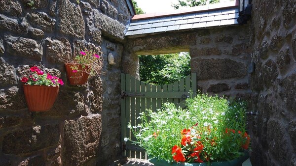 Tremerth Cottage, Mousehole Lovely Country Views - Newlyn