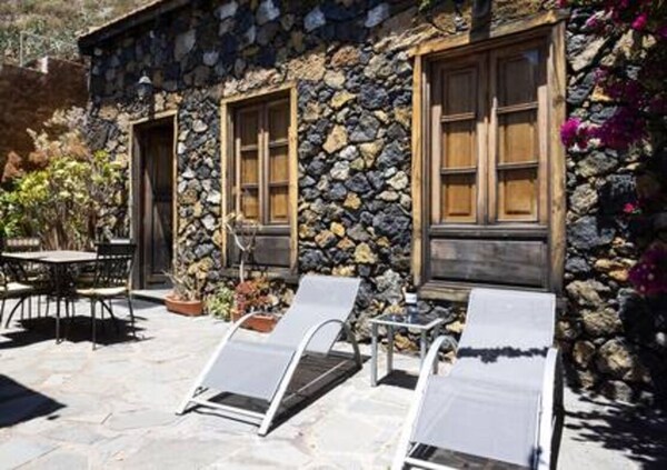 Charming Rustic House El Pinar & Wifi - El Hierro