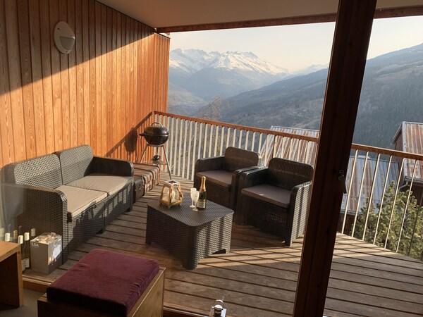 Montchavin Superbe Appartement De Ski Moderne 47m / 2 Vues à Couper Le Souffle Pour 6 Personnes - Les Coches