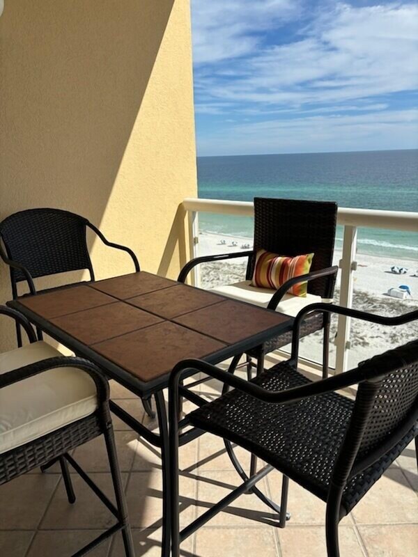 Incredible Views From This 9th Fl Emerald Isle Unit! - Gulf Breeze, FL