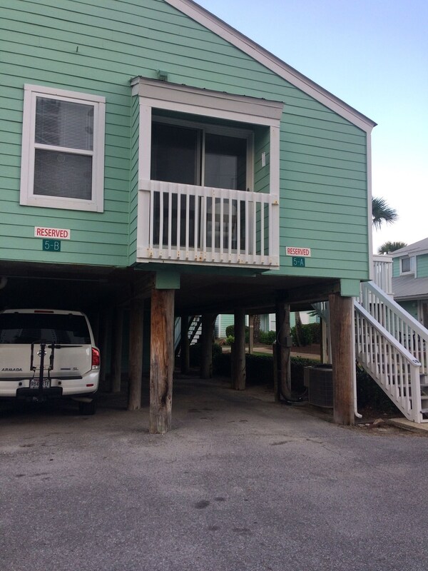 Short Walk To Private Beach. 2 Bedrooms, 2 Bathrooms, Cute Beachy Cabin - Miramar Beach, FL