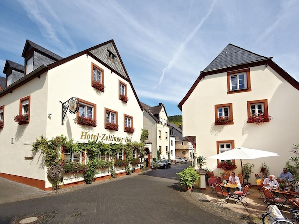 Spa Suite Rosenberg In The Gh Weinkabinett - Hotel Zeltinger Hof - Lieser