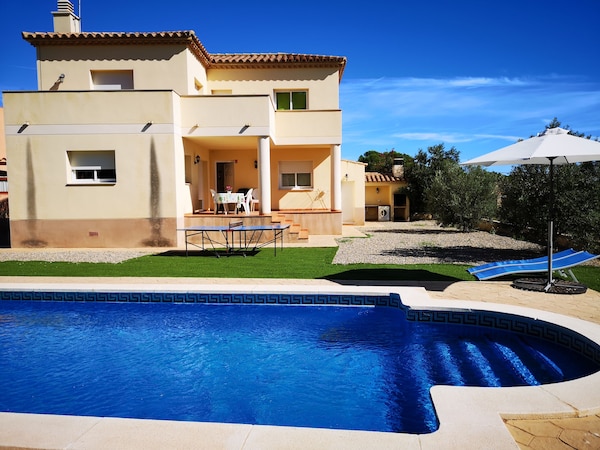 House With Private Pool For 10 People - L'Ametlla de Mar