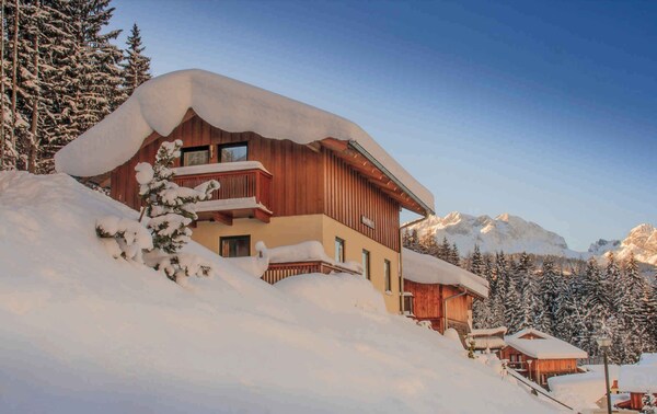 Chalet Avec Piscine Couverte Et Sauna - Kleinarl
