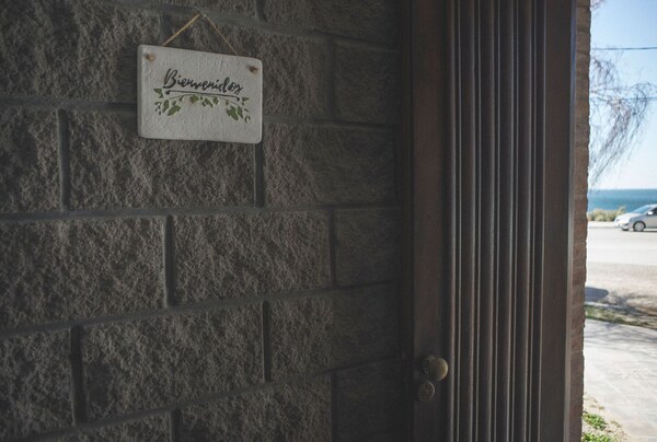 Aleusco Small Boutique Hotel Facing The Atlantic Ocean - Puerto Madryn