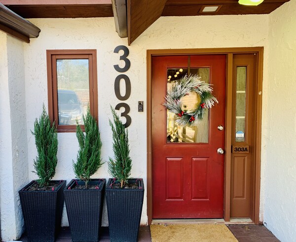 Dt Helen On River Sleep 10-14, 3-4br, 2-3.5ba Yonah View: Das Mahlberg Gastehaus - Helen, GA