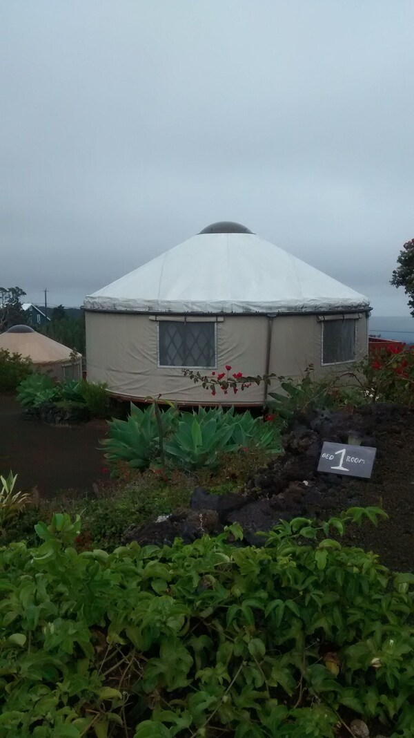 Hawaii By Yurt Luxury For Less! - Hawái