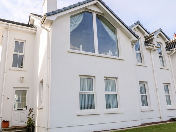 Seaview, Pet Friendly, With A Garden In Castlerock - Castlerock