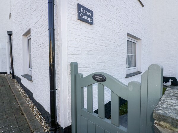 Karrek, Family Friendly, Character Holiday Cottage In Tintagel - Port Isaac