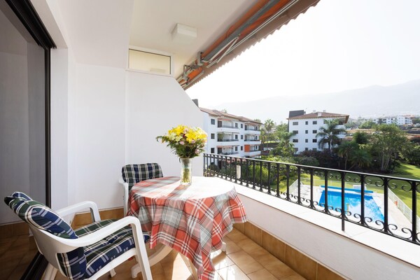 Fewo Atico Sol Romantico, 2 Schlafzimmer, Mit Pool, Parkplatz, Ruhige Lage, Alles Zu Fuss Erreichbar - Puerto de la Cruz