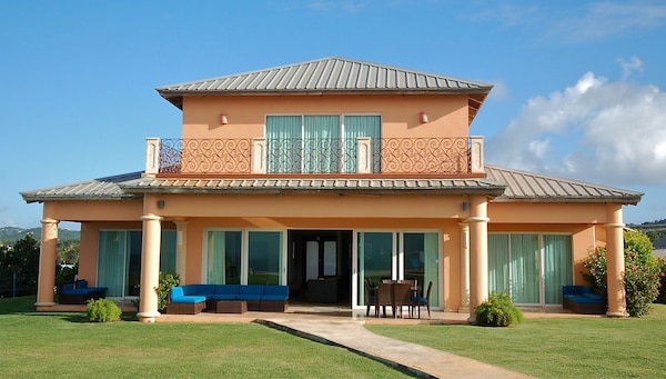 Vieques Island Exclusive Oceanfront Gated Community - Vieques