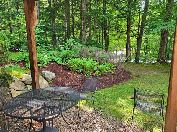 Spacious, Multi-level, Ac/fp, Pet-friendly, Swim Club. F2603 By Lrs - Franconia, NH