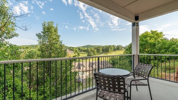 Club Wyndham Branson At The Meadows - 1 Bedroom Suite - Table Rock Lake