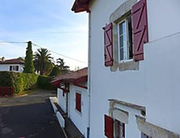 Charming T3 With Parking, Near The Ocean - Ascain