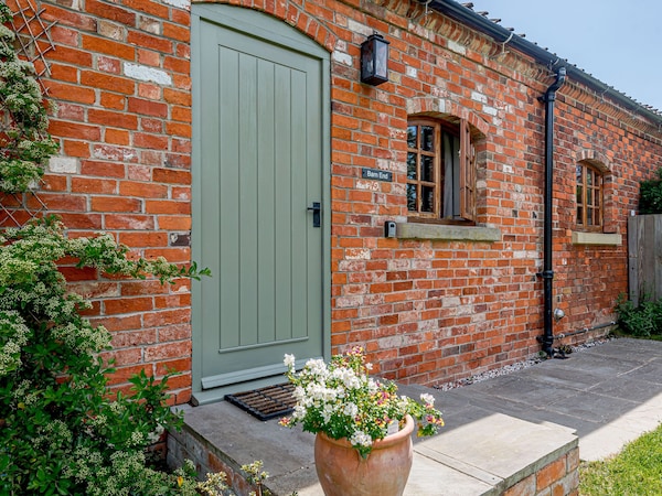 Barn End, Family Friendly, Character Holiday Cottage In Saxilby - Lincoln