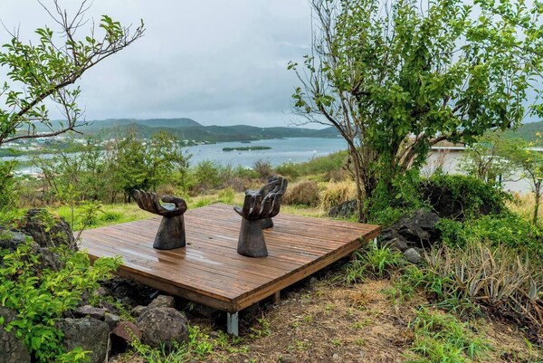Tres Bahías Eco Villas  West Port Studio - Culebra