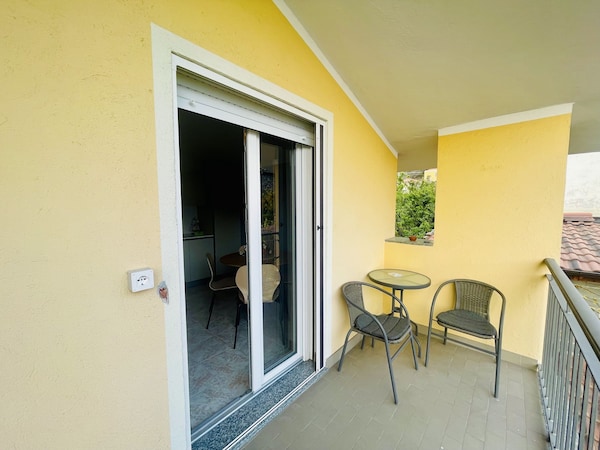Maison Sabrina Apartment With Garden View - Ivrea