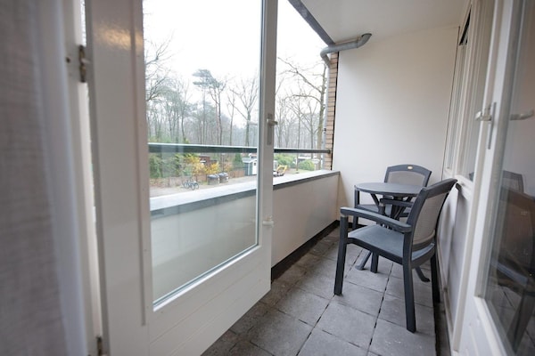 Appartement Dans Le Bâtiment Principal, Adapté Pour Quatre Personnes. - Zeist