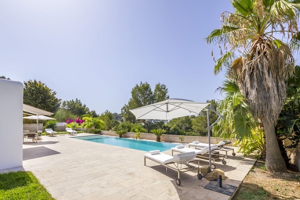 Rent Your Luxury 2 Bedroom Villa, Ibiza Villa 1028 - Ibiza