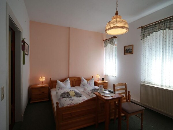 Lichtenhainer Wasserfall - Doppelzimmer, Dusche, Wc - Bad Schandau