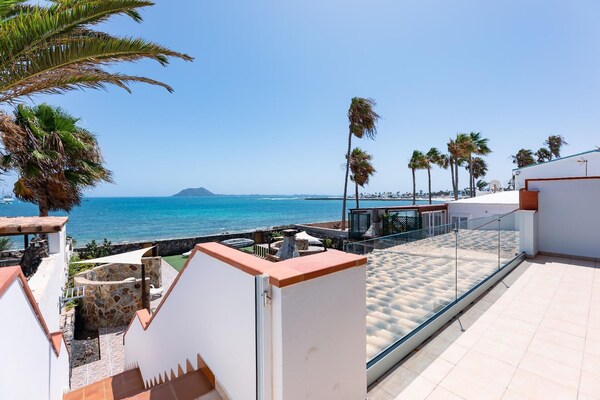 Ferienhaus Corralejo Für 1 - 6 Personen Mit 3 Schlafzimmern - Reihenhaus - Corralejo