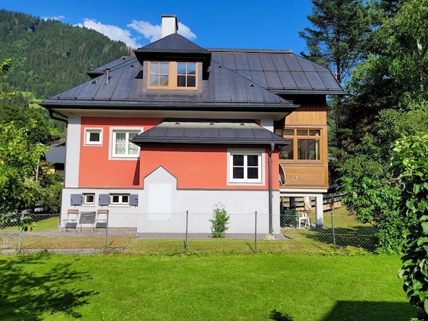 Das Rote Ferienhaus - Schnuck, Villa - Bad Gastein