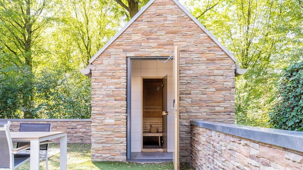 Boerenhoeve Luxe - 10 Chambres à Dormio Resort Maastricht - Maastricht