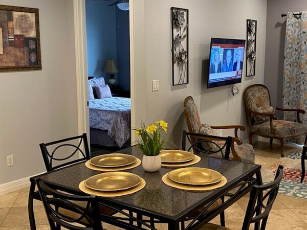 Your Place Right On The Lake With Third Floor Balcony To Watch The Sunset 2x2+1 - Willis, TX
