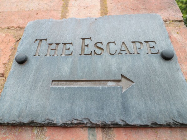The Escape, Romantic, With A Garden In Great Malvern - Gloucestershire
