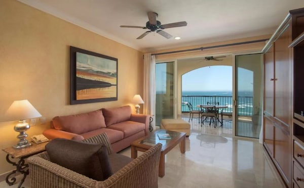Villa Del Arco Beach Resort & Spa - Cabo San Lucas