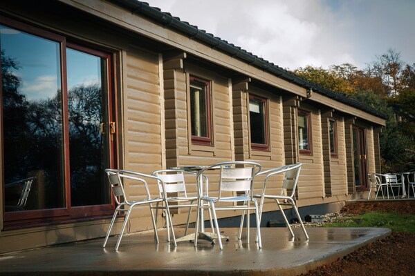 Armadale Castle Cabins - Antrim Cabin - Skye