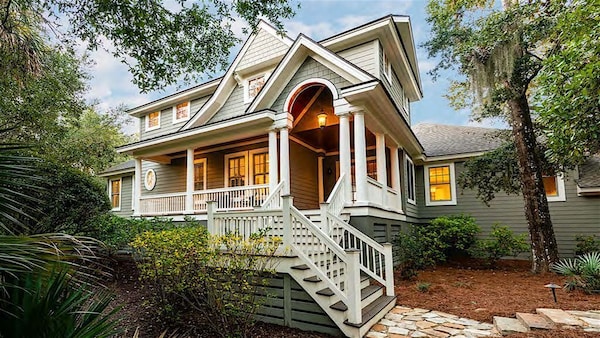 147 Hooded Merganser: Home With Pool & Guest House, Bike Credit - Folly Beach