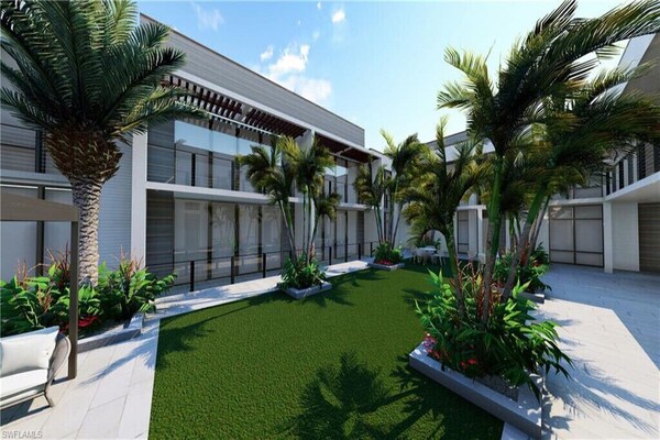 Modern New Condo Close To Beach - Naples, FL