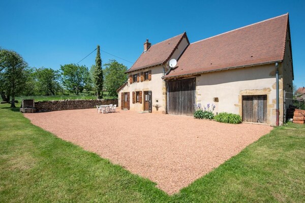 Gîte De Sernier - Saint-christophe-en-brionnais - La Clayette