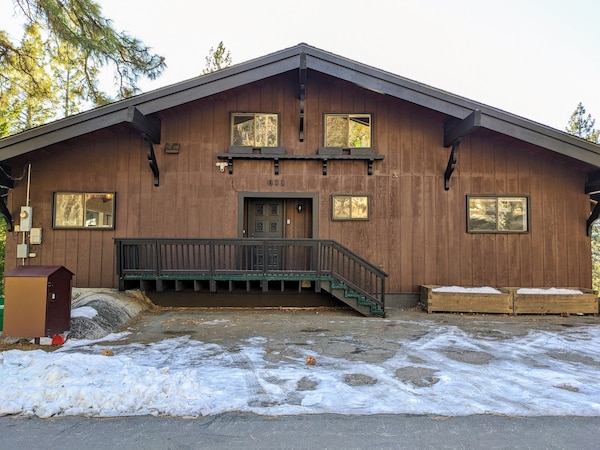Large Single Family House Close To Beach And Ski Resort - Zephyr Cove, NV