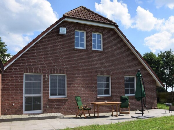 Janssen, Ferienhaus - Ferienhaus, Dusche Und Bad, Wc, 4 Oder Mehr Schlaf - Emden