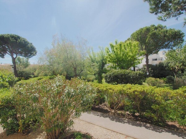 Charming 4couchages, Résidence Port Royal - Aigues-Mortes