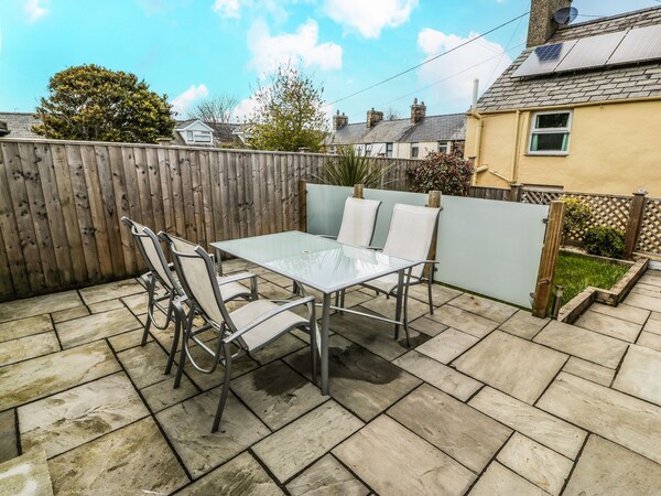 Ferndale, Pet Friendly, Country Holiday Cottage In Llanbedrog - Llanbedrog