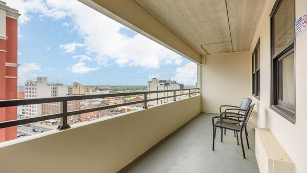 Wyndham Skyline Tower - 1 Bedroom Suite - Borgata Hotel Casino & Spa