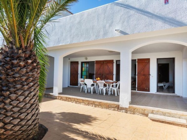 Villa Dorada By Interhome - Costa Daurada